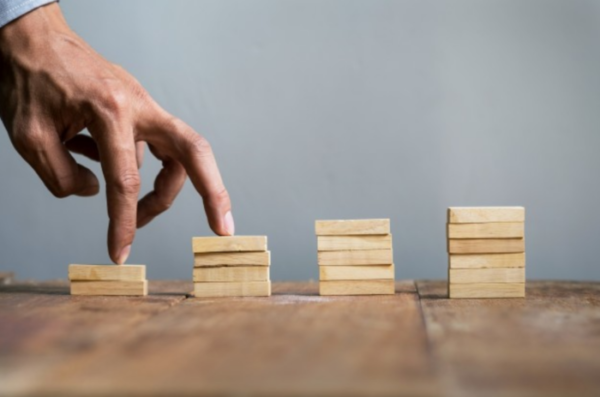 ウォーキング速度の目安は？METs法を使って適切な速度を知ろう！ | FiNC U [フィンクユー]